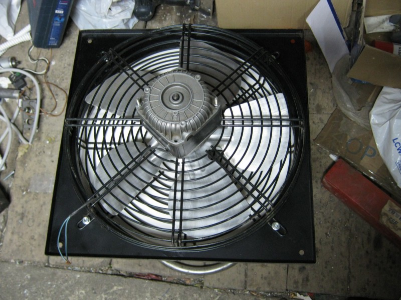 Ventilator fi 300mm 2