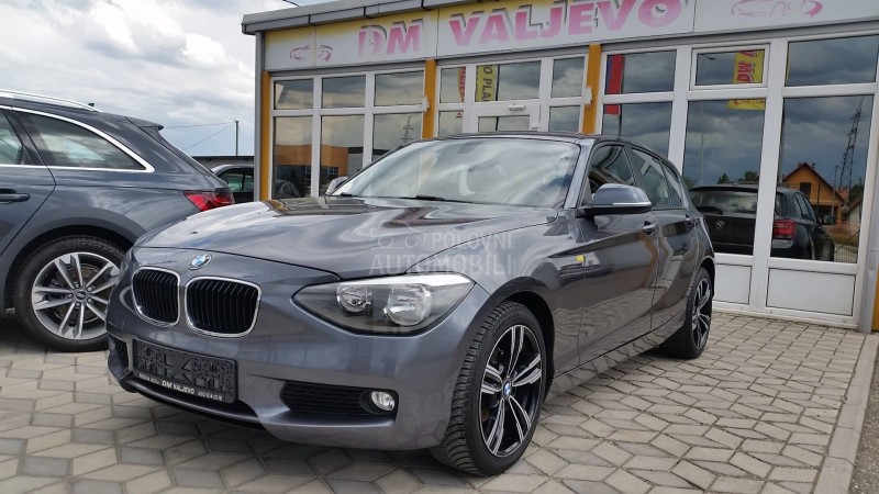 BMW 118 2.0 IZUZZETNO STANJE
