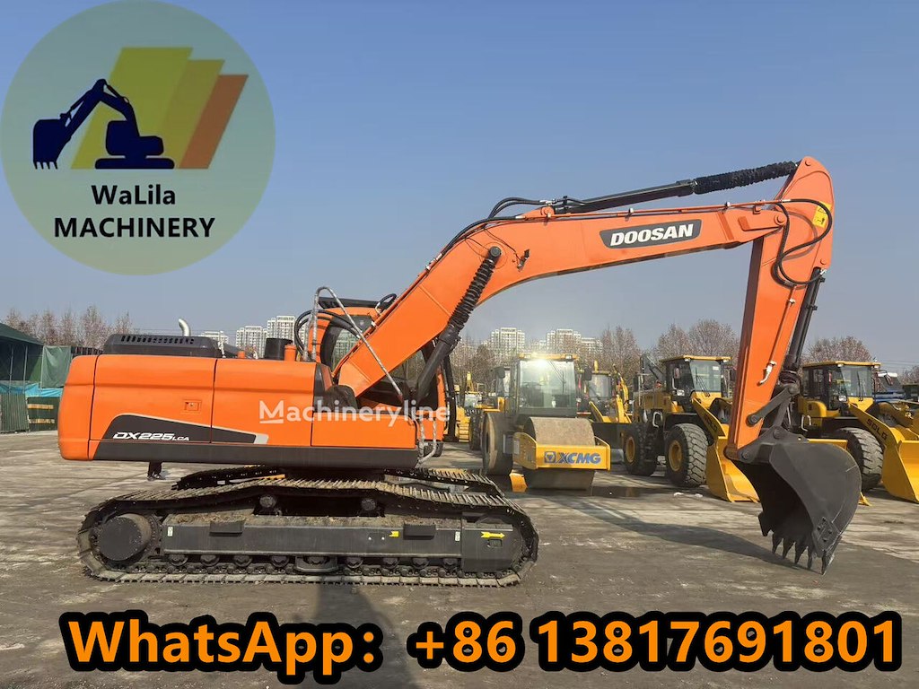 Doosan DX225LCA bager guseničar