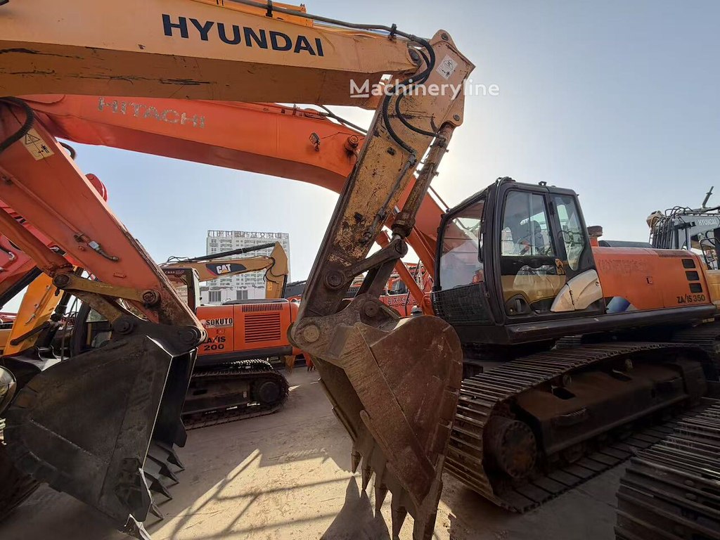 Hitachi ZX350 bager guseničar