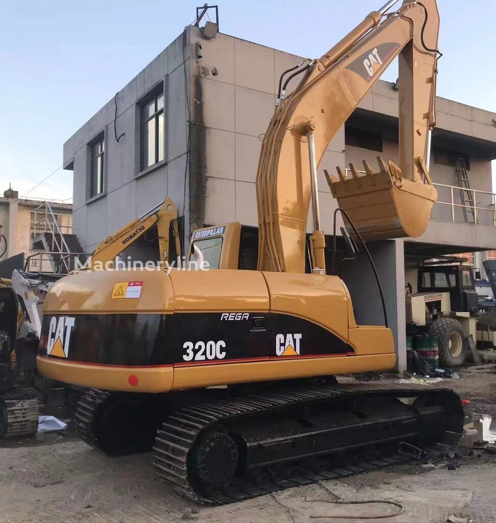 Caterpillar 320C bager guseničar