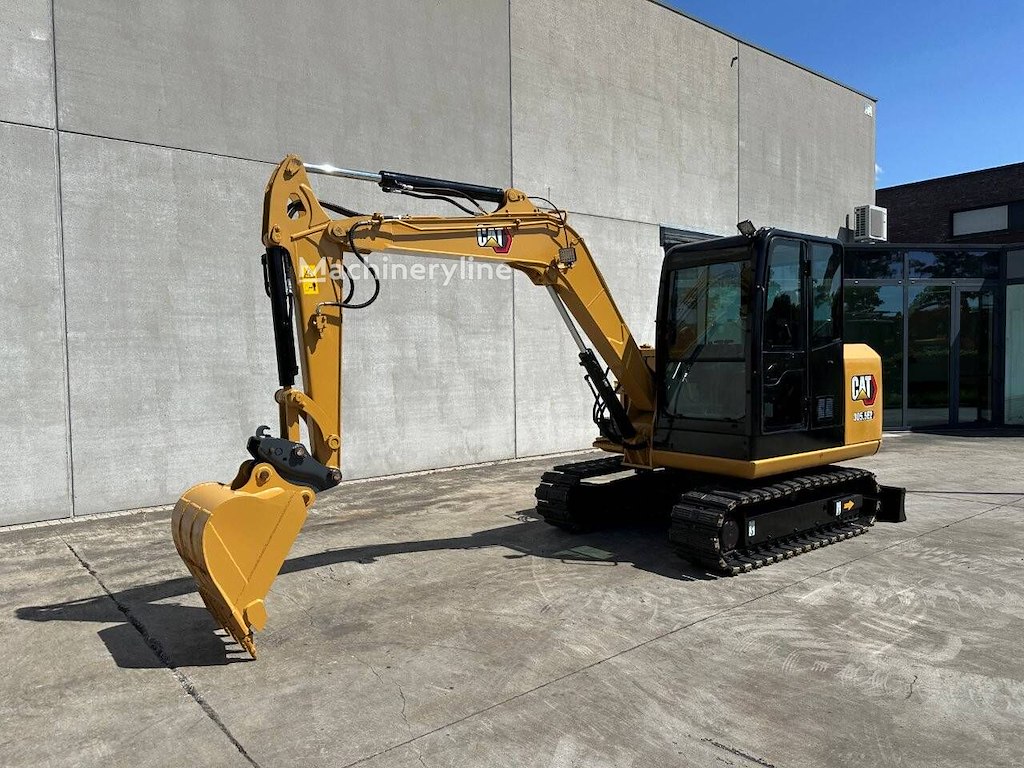 Prodaje se Caterpillar 305.5E2 mini bager na aukciji