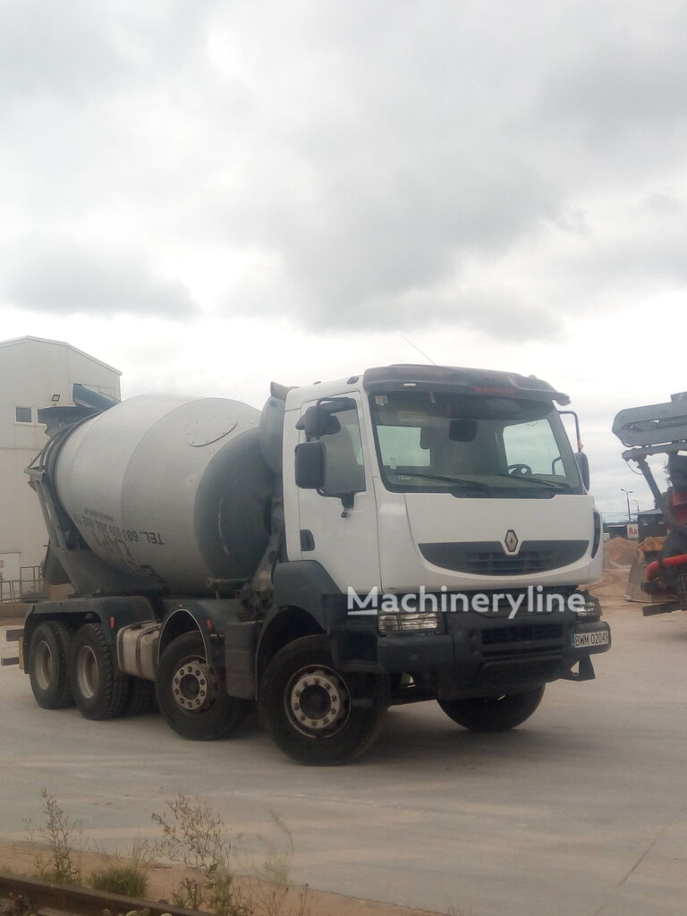 Renault Kerax kamion s mešalicom za beton