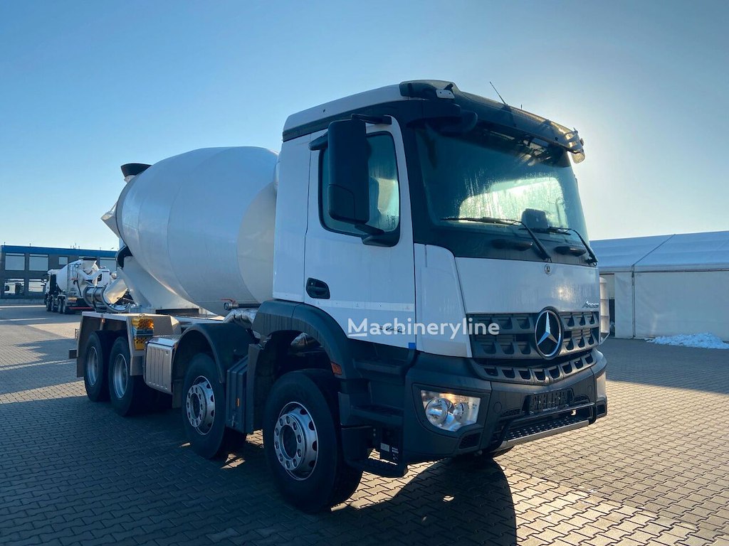 Novi FML na šasiji Mercedes-Benz AROCS 3740 FML 10M3 kamion s mešalicom za beton