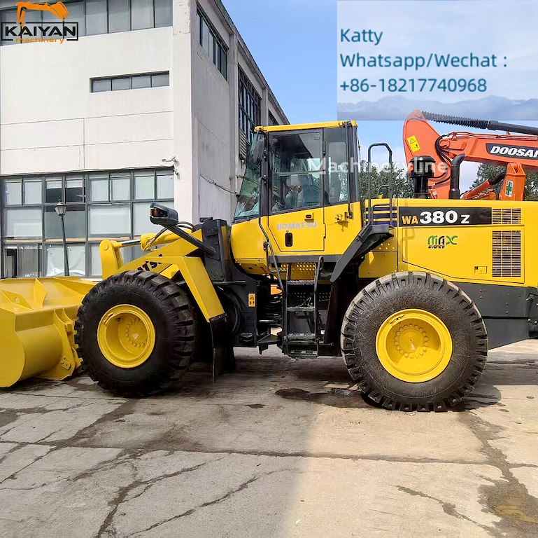 Komatsu WA380-6 prednji utovarivač