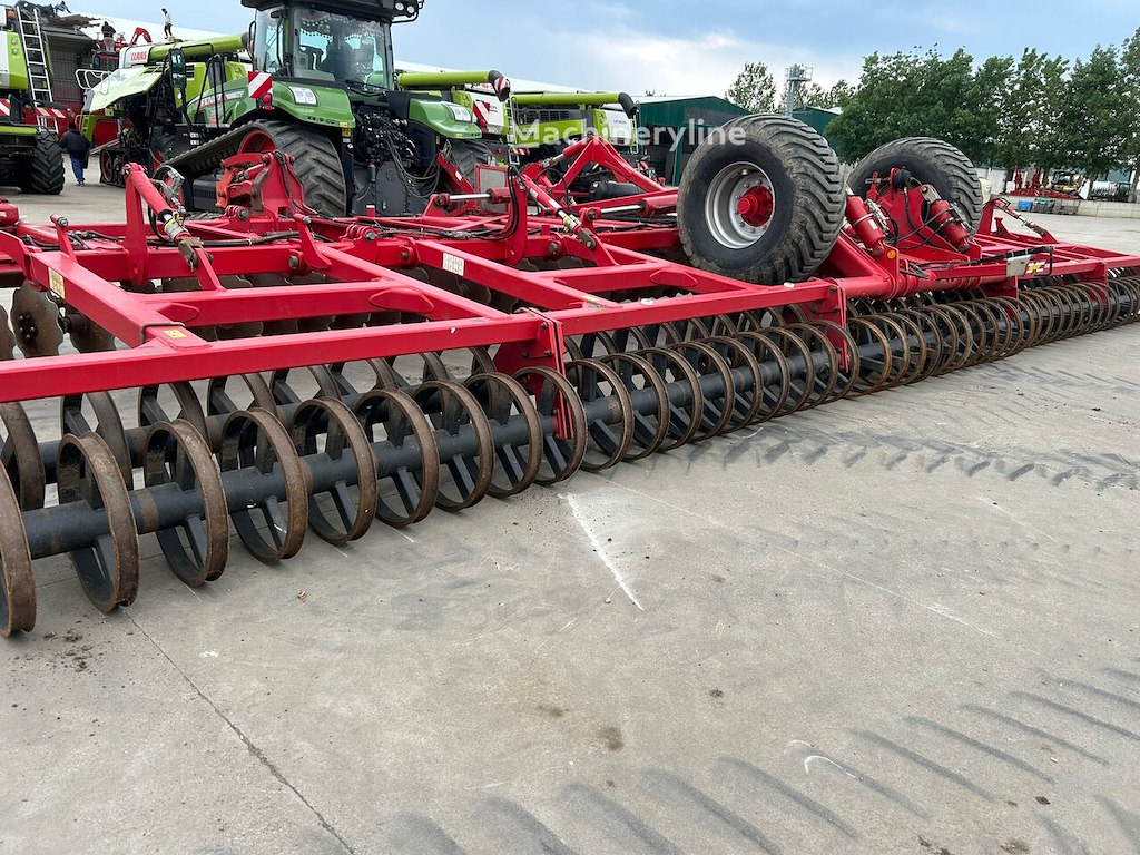 Horsch Joker 12 RT podrivač