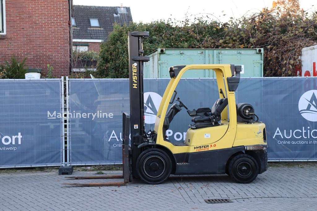 Prodaje se Hyster H3.0FT viljuškar na gas na aukciji