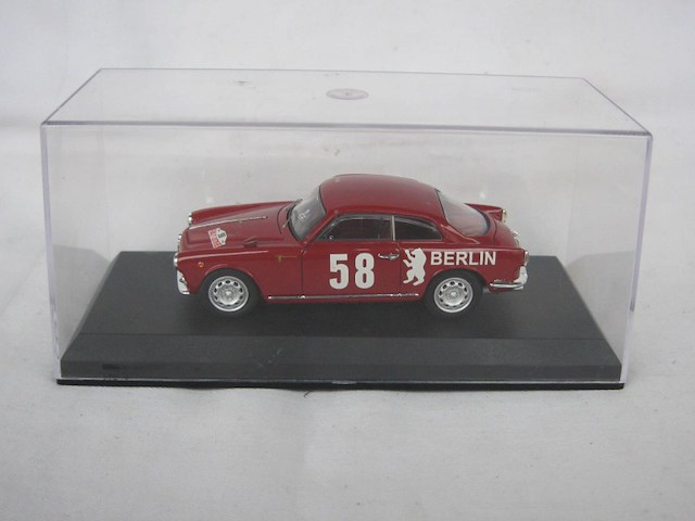 1:43 bang alfa romeo giulietta SV