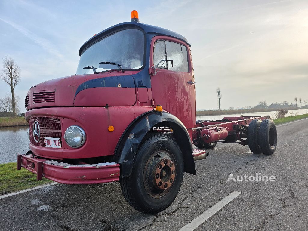 Mercedes-Benz L 911 B kamion šasija