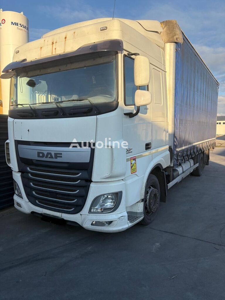 DAF XF 460 SC kamion s ceradom