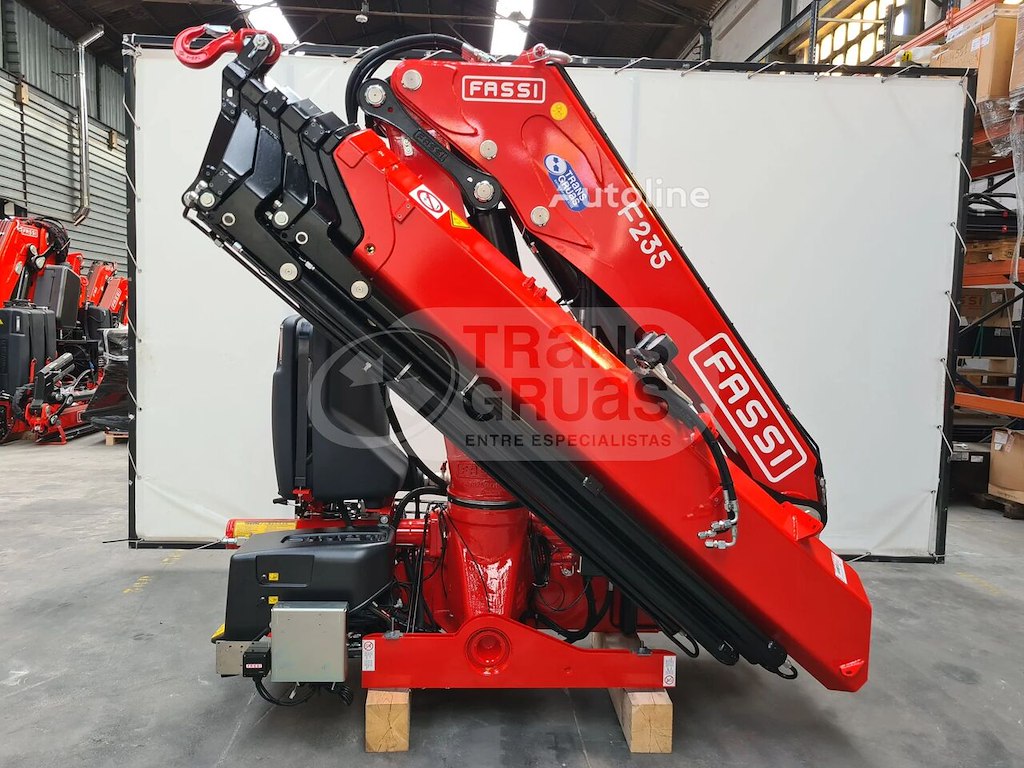 Nova Fassi F235A.2.26 e-dynamic autodizalica s kranom