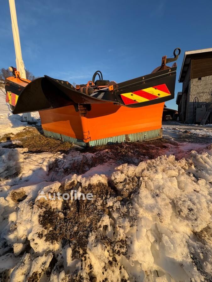 Prodaje se Tellefsdal V90 2800 HK V-Plog raonik za sneg na aukciji