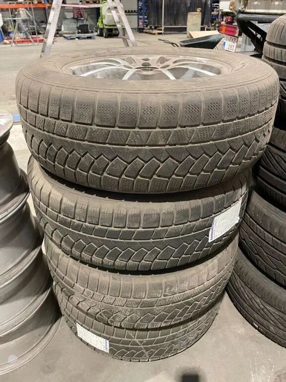 Continental Continental banden met velgen 235/65 R17 točak