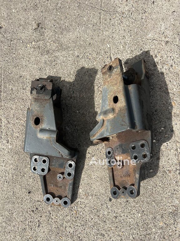 Halterung / Leaf spring bracket L + R DAF 1452209, 1452210 za DAF XF105 6x2 tegljača