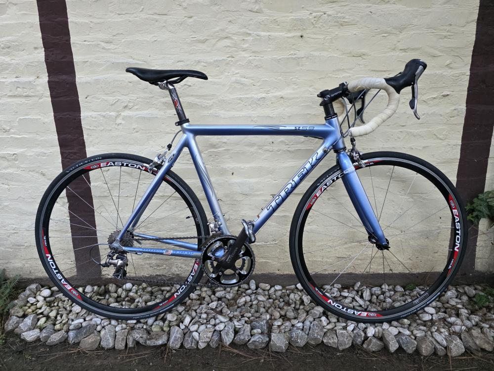 Trek Madone SL 5.9 Carbon S-M Size