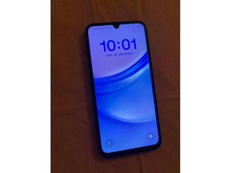 Samsung Galaxy A15 ODLIČNO STANJE