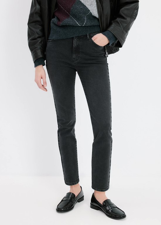 CLAUDIA SLIM-FIT CROPPED JEANS