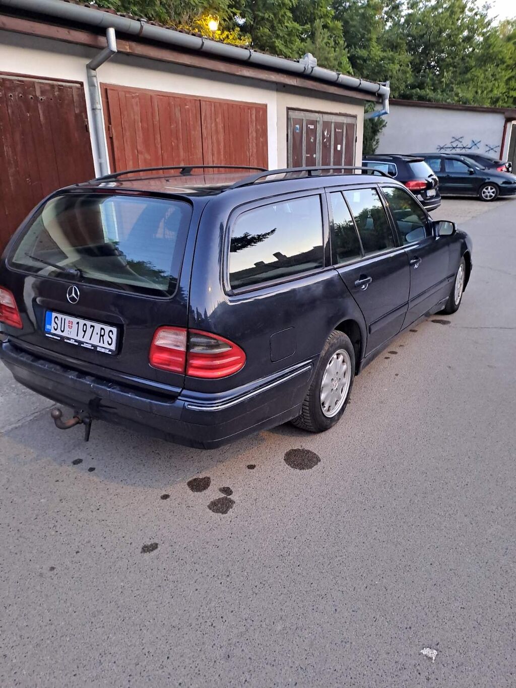 Mercedes-Benz E-Class: 2 l | 2002 г. Limuzina