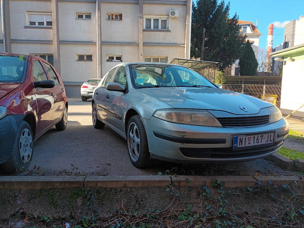 CENA: 1500 €
RENAULT - LAGUNA DCI