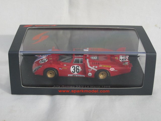 1:43 spark alfa romeo 33/2 LM