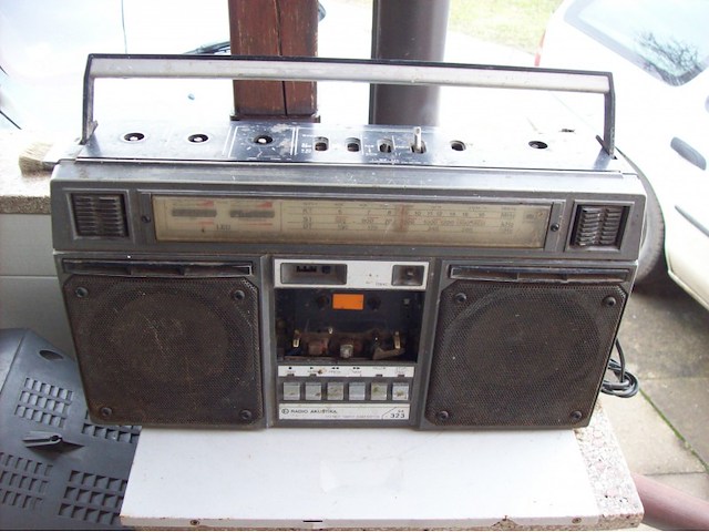 Ei radio akustika  SK 323