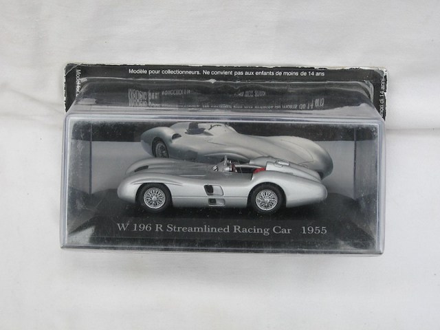 1:43 IXO/altaya mercedes W196 R racing car