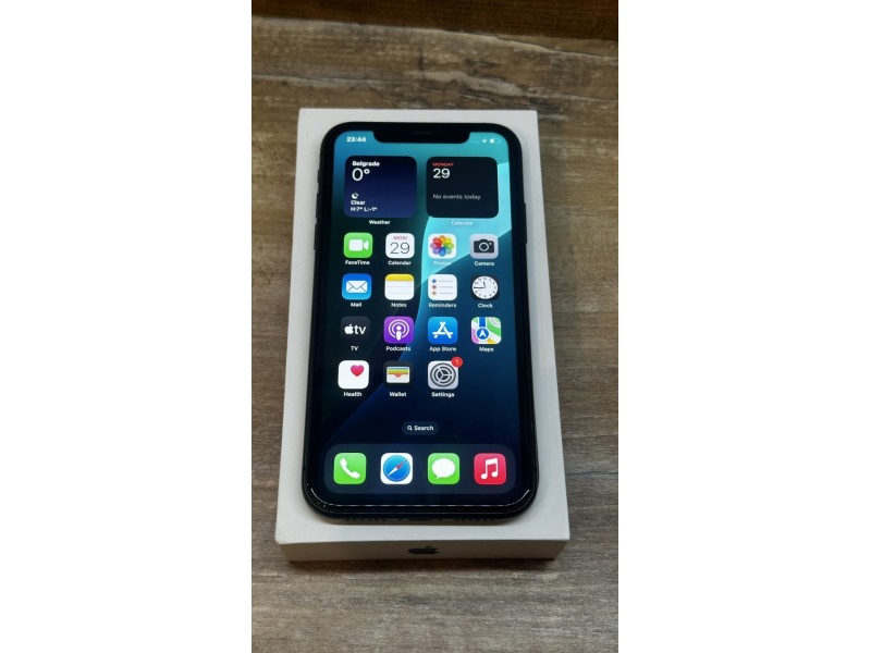 iPhone 11 64GB Black kao NOV TOP