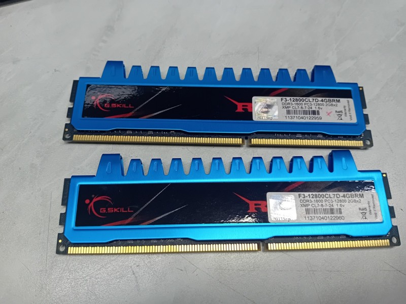 2x2gb ddr3 1600mhz G SKILL ispravne