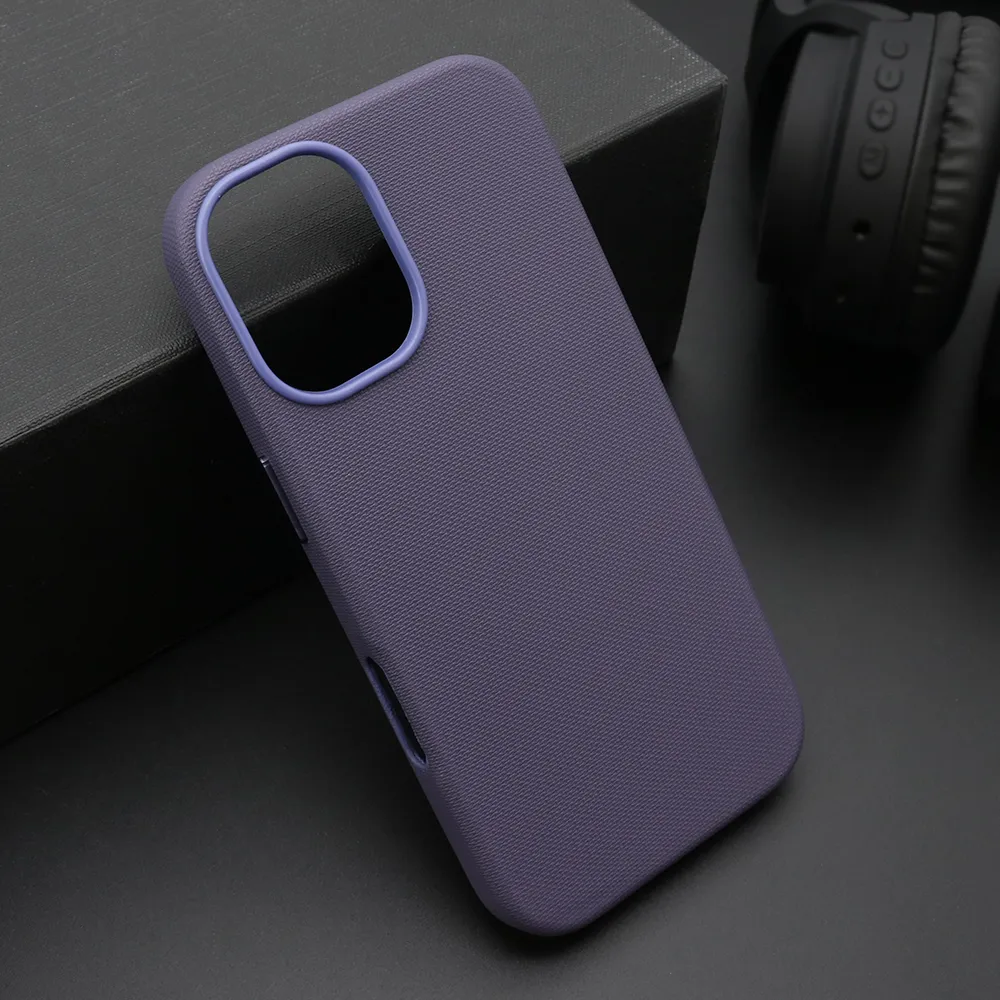 Futrola FROSTED SHIELD MagSafe za iPhone 17 (6.3) ljubicasta