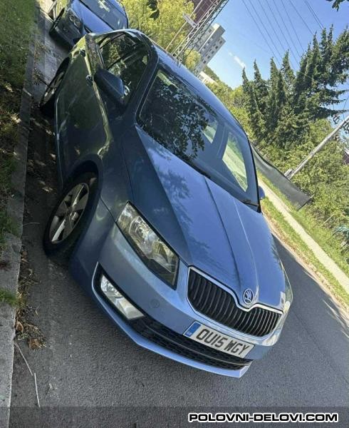Skoda Octavia TDI Svetla I Signalizacija