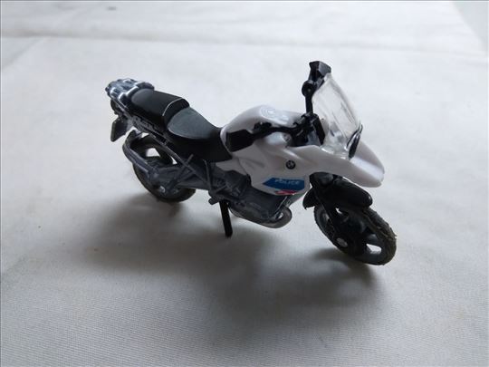 Siku motor BMW Police oko 1:24(6,5 cm.) ocuvan