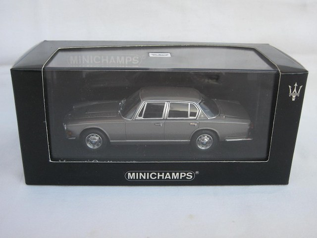 1:43 minichamps maserati quattroporte