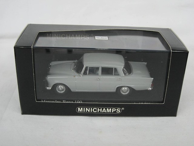 1:43 minichamps mercedes 190