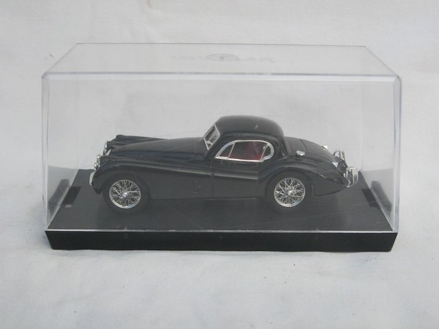 1:43 brumm jaguar XK120