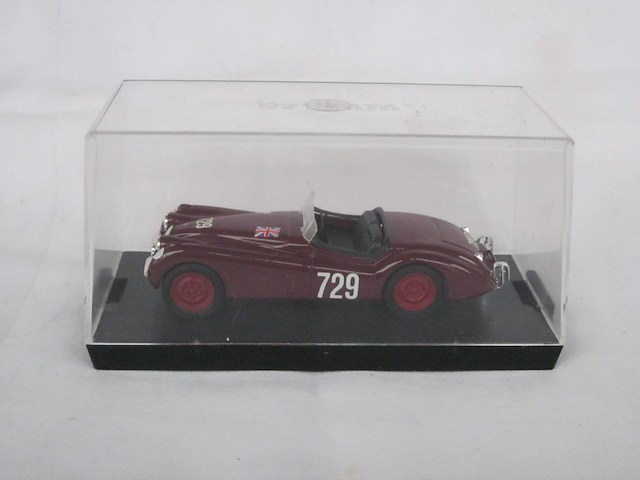 1:43 brumm jaguar XK120 roadster