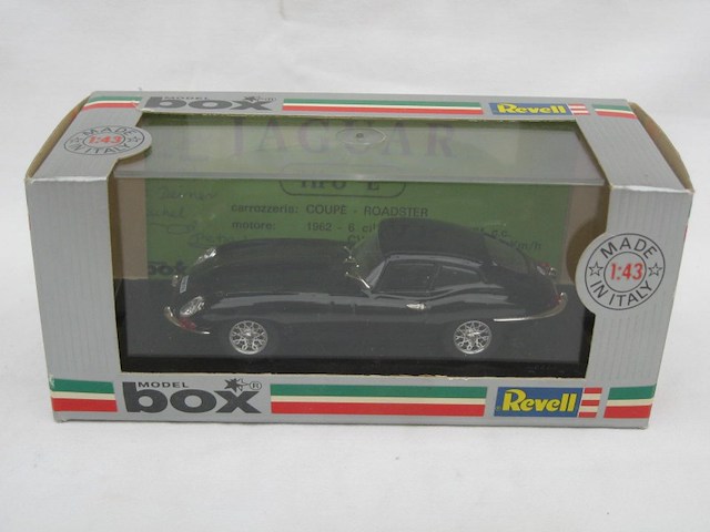 1:43 revell jaguar E type