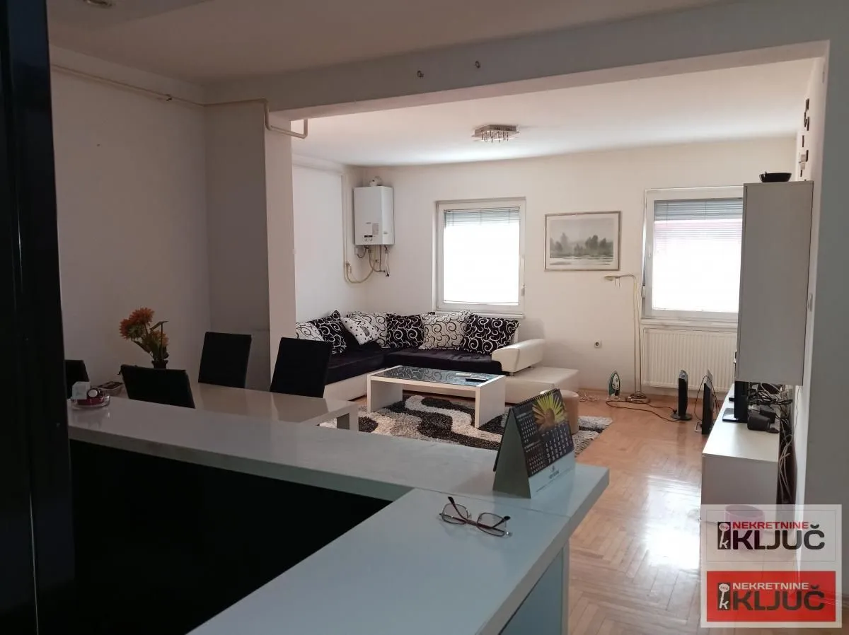 Prodaja, trosoban stan, 64m², Adice, Novi Sad Sve Podlokacije
