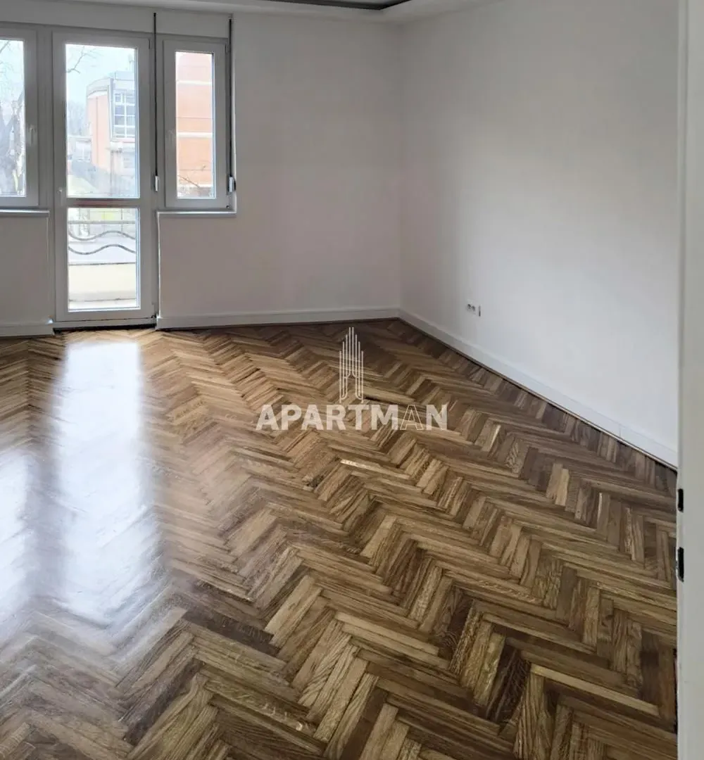 Prodaja, dvosoban stan, 45m², Vračar Sve Podlokacije, Beograd