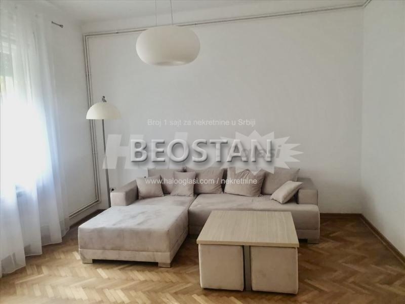 Zemun - Karadjordjev trg #65789 700 €