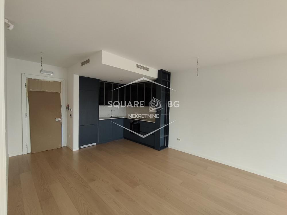 Slavija, 3.0 prazan za PP,garaža ID#4947 2.750 €
