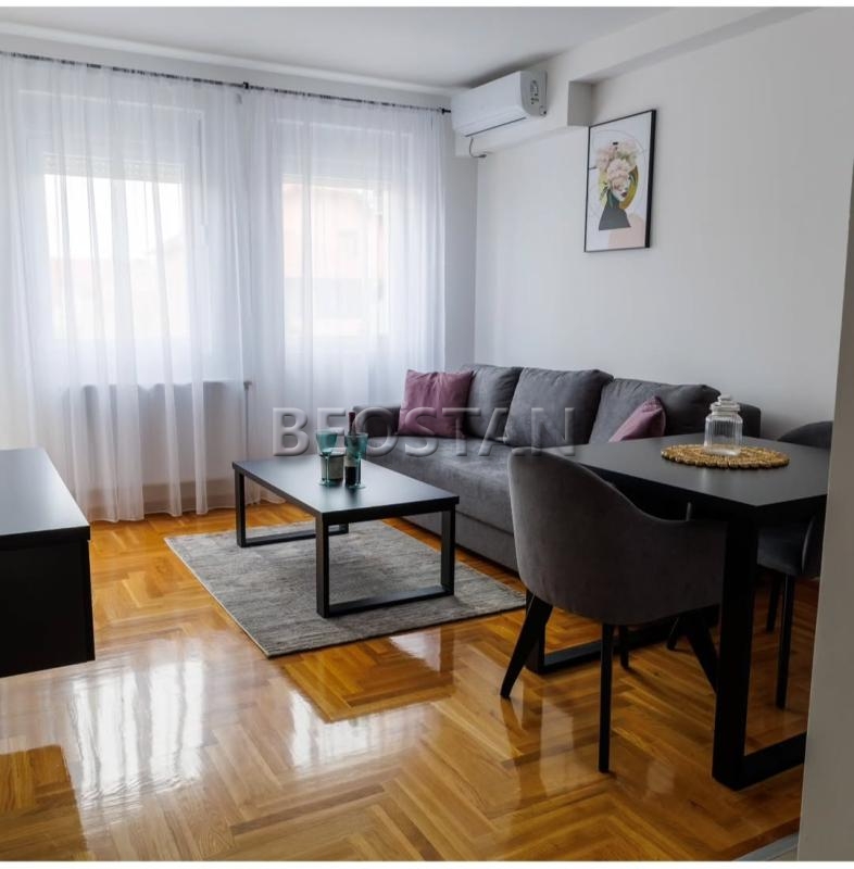 Novi Beograd - Ledine #63024
500 €