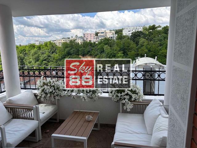5,0 Dedinje , luksuzan penthouse , 3 terase , vrhunska ponuda ID#2385
485.000 €