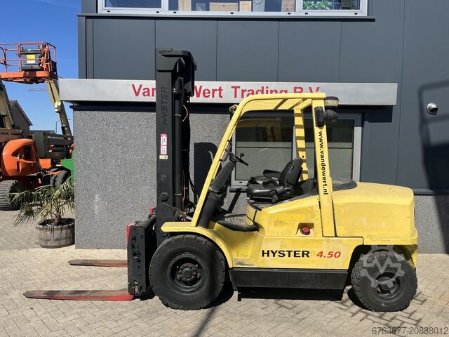 Viljuškar Hyster H4.50XM Duplo 400 bočno pomeranje / pozicioner viljuški Perkins Dizel
HYSTER H 4.50 XM