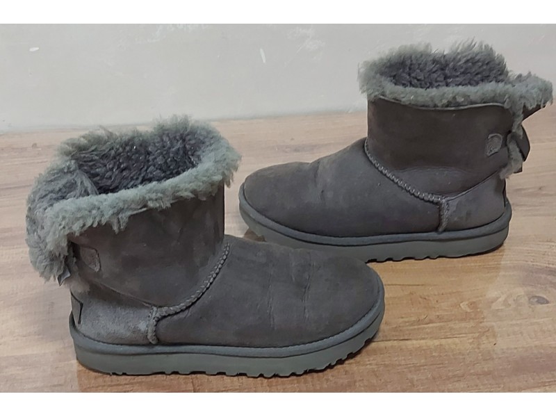 UGG RASPRODAJA