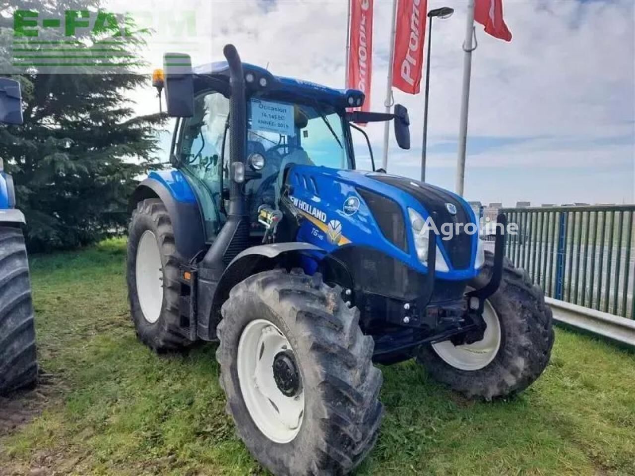 New Holland t6-145e traktor točkaš