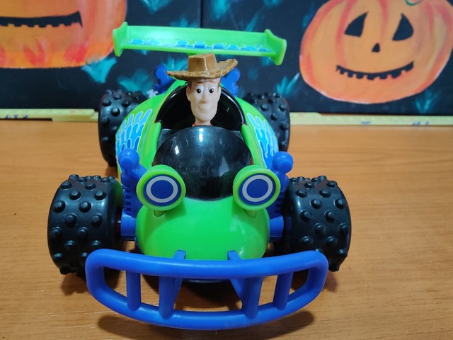 Toy Story Vudi RC vozilo na baterije Priča o igračkama
