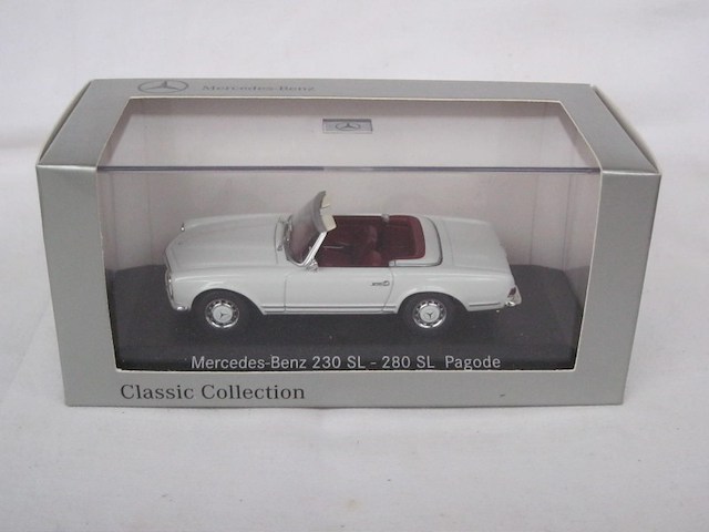 1:43 minichamps mercedes 230SL