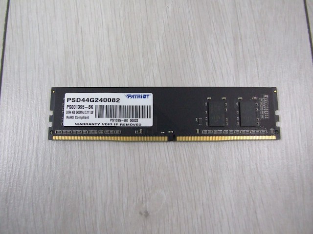 Patriot 4GB DDR4 2400MHz CL17