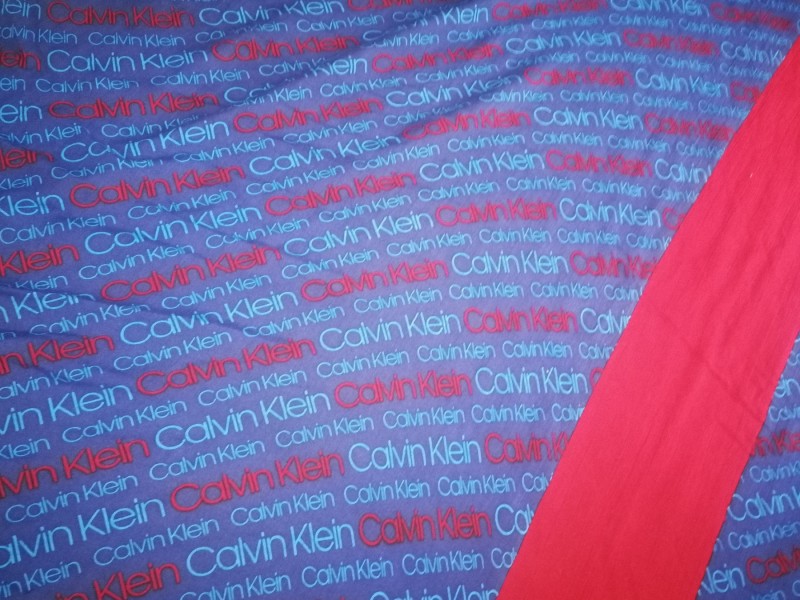 marama,šal Calvin Klein 130x130cm