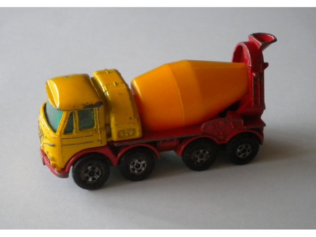 (Ik) `Foden Concrete Truck` (Superfast Matchbox)